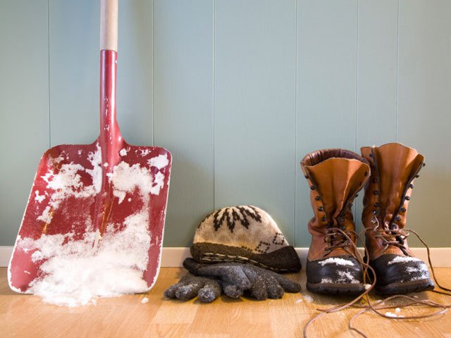 How to Keep Salt from Killing Your Floors | carpetcaretipsdotorg